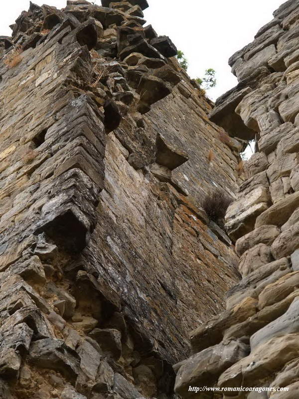 Arcusa-Fortificaciones Romanicas del Altoaragon - A. Garcia Omedes